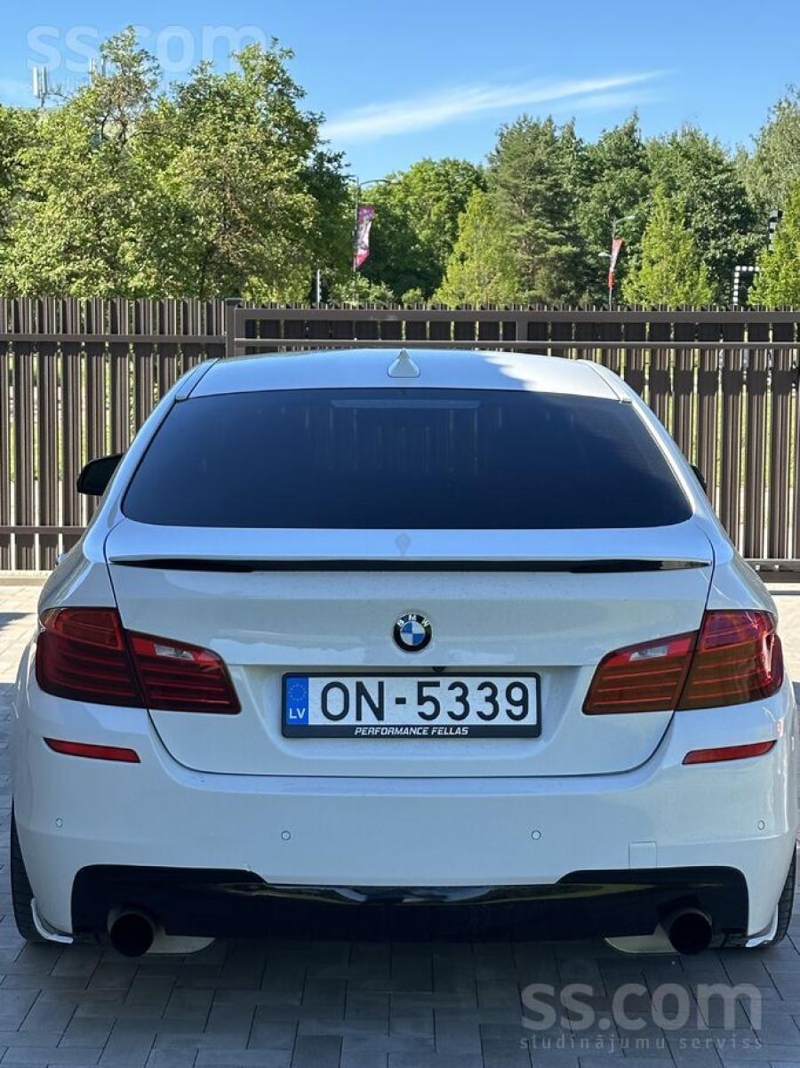 White BMW 535 2014 in Riga, with an engine capacity of 3.00 L and mileage of 200 thousand km for 17000 €, photo 3 on AUTOMOTO.COM.LV
