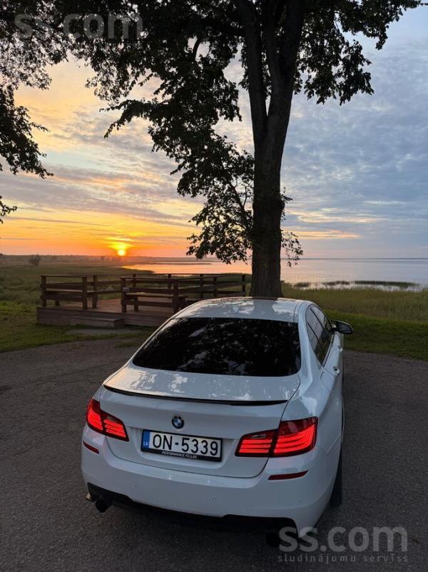 White BMW 535 2014 in Riga, with an engine capacity of 3.00 L and mileage of 200 thousand km for 17000 €, photo 7 on AUTOMOTO.COM.LV