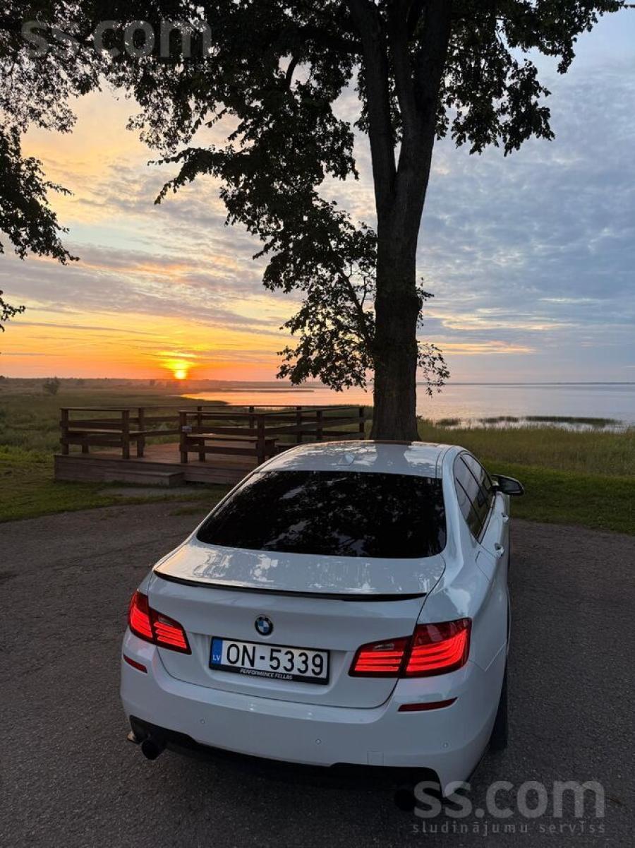 White BMW 535 2014 in Riga, with an engine capacity of 3.00 L and mileage of 200 thousand km for 17000 €, photo 8 on AUTOMOTO.COM.LV