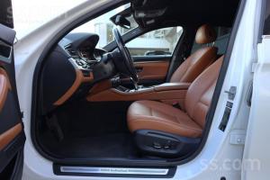 Balts BMW 535 2014 Rīga, ar dzinēja tilpumu 3.00 L un nobraukumu 373 tūkst. km par 10995 €, foto 12 vietnē AUTOMOTO.COM.LV