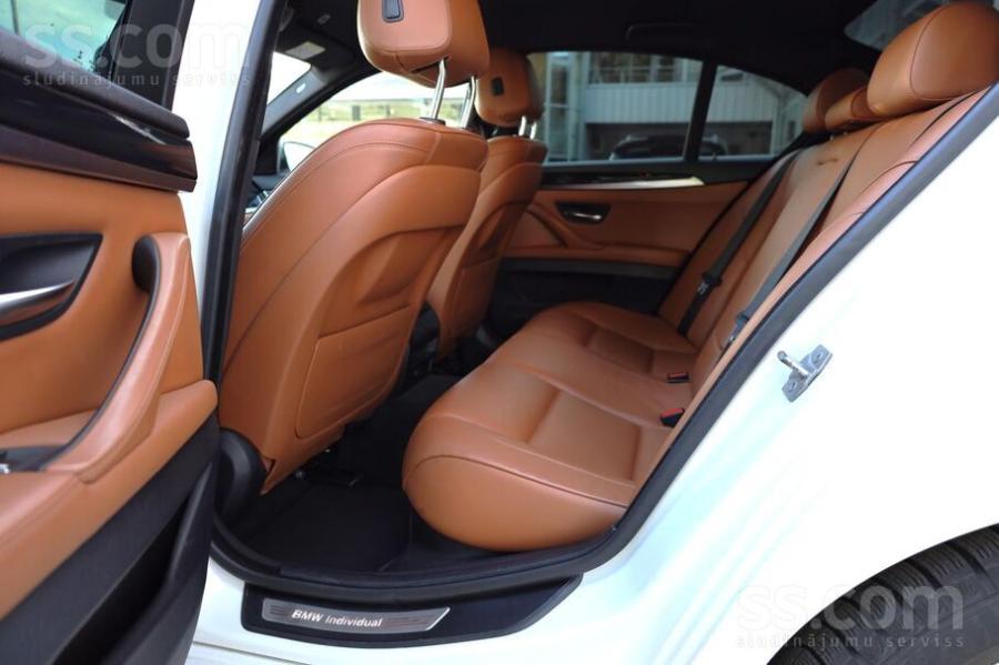 Balts BMW 535 2014 Rīga, ar dzinēja tilpumu 3.00 L un nobraukumu 373 tūkst. km par 10995 €, foto 18 vietnē AUTOMOTO.COM.LV