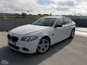 Белый БМВ 535 2014 в Вильнюс, объемом двигателя 3.00 л и пробегом 303 тыс. км за 11000 €, фото 4 на AUTOMOTO.COM.LV