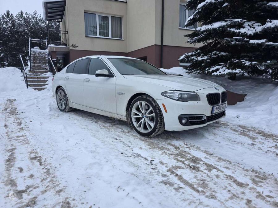 White BMW 535 2015 in Vilnius, with an engine capacity of 2.98 L and mileage of 2700 thousand km for 9800 €, photo 1 on AUTOMOTO.COM.LV