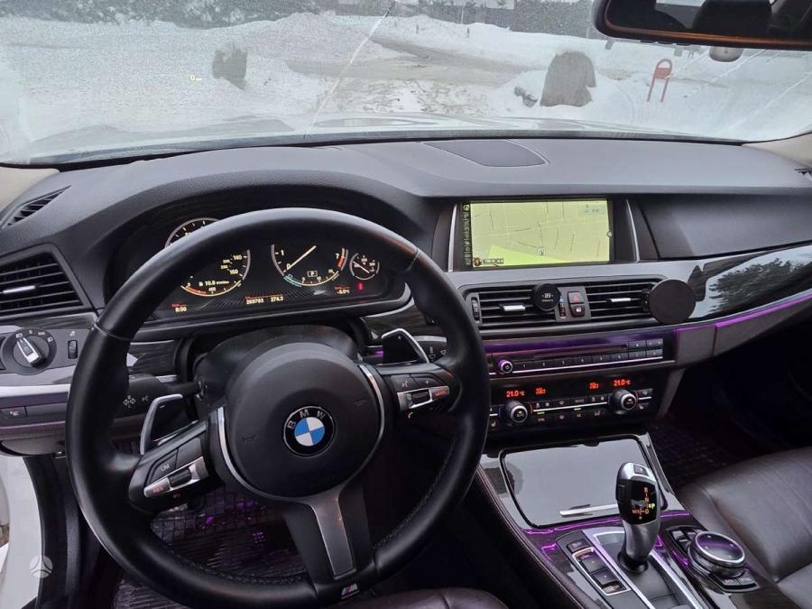 White BMW 535 2015 in Vilnius, with an engine capacity of 2.98 L and mileage of 2700 thousand km for 9800 €, photo 11 on AUTOMOTO.COM.LV
