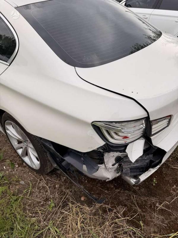 White BMW 535 2015 in Kaunas, with an engine capacity of 2.98 L and mileage of 215 thousand km for 5800 €, photo 4 on AUTOMOTO.COM.LV