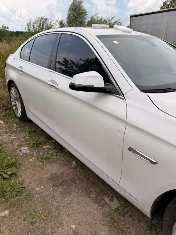 White BMW 535 2015 in Kaunas, with an engine capacity of 2.98 L and mileage of 215 thousand km for 5800 €, photo 7 on AUTOMOTO.COM.LV