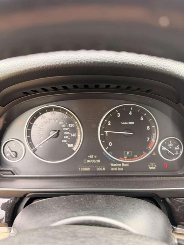 White BMW 535 2015 in Kaunas, with an engine capacity of 2.98 L and mileage of 215 thousand km for 5800 €, photo 10 on AUTOMOTO.COM.LV