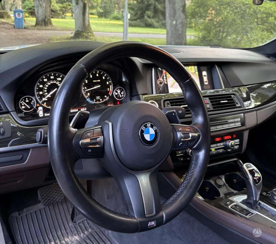 Balts BMW 535 2015 Kauņa, ar dzinēja tilpumu 2.98 L un nobraukumu 205 tūkst. km par 14700 €, foto 9 vietnē AUTOMOTO.COM.LV