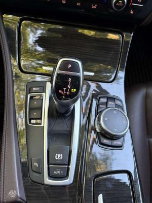 Balts BMW 535 2015 Kauņa, ar dzinēja tilpumu 2.98 L un nobraukumu 205 tūkst. km par 14700 €, foto 15 vietnē AUTOMOTO.COM.LV