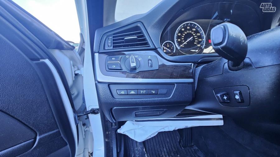 Balts BMW 535 2015 Kauņa, ar dzinēja tilpumu 3.00 L un nobraukumu 187 tūkst. km par 8500 €, foto 9 vietnē AUTOMOTO.COM.LV