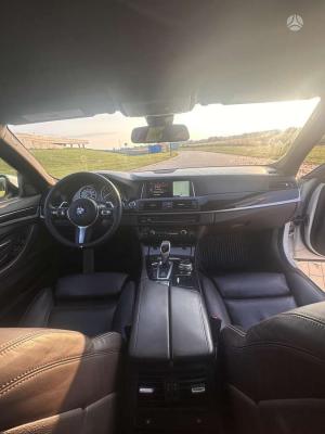 White BMW 535 2016 in Klaipeda, with an engine capacity of 3.50 L and mileage of 220 thousand km for 13999 €, photo 9 on AUTOMOTO.COM.LV