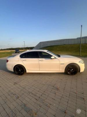 White BMW 535 2016 in Klaipeda, with an engine capacity of 3.50 L and mileage of 220 thousand km for 13999 €, photo 14 on AUTOMOTO.COM.LV