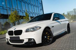 White BMW 535 2016 in Vilnius, with an engine capacity of 2.98 L and mileage of 203 thousand km for 14500 €, photo 18 on AUTOMOTO.COM.LV
