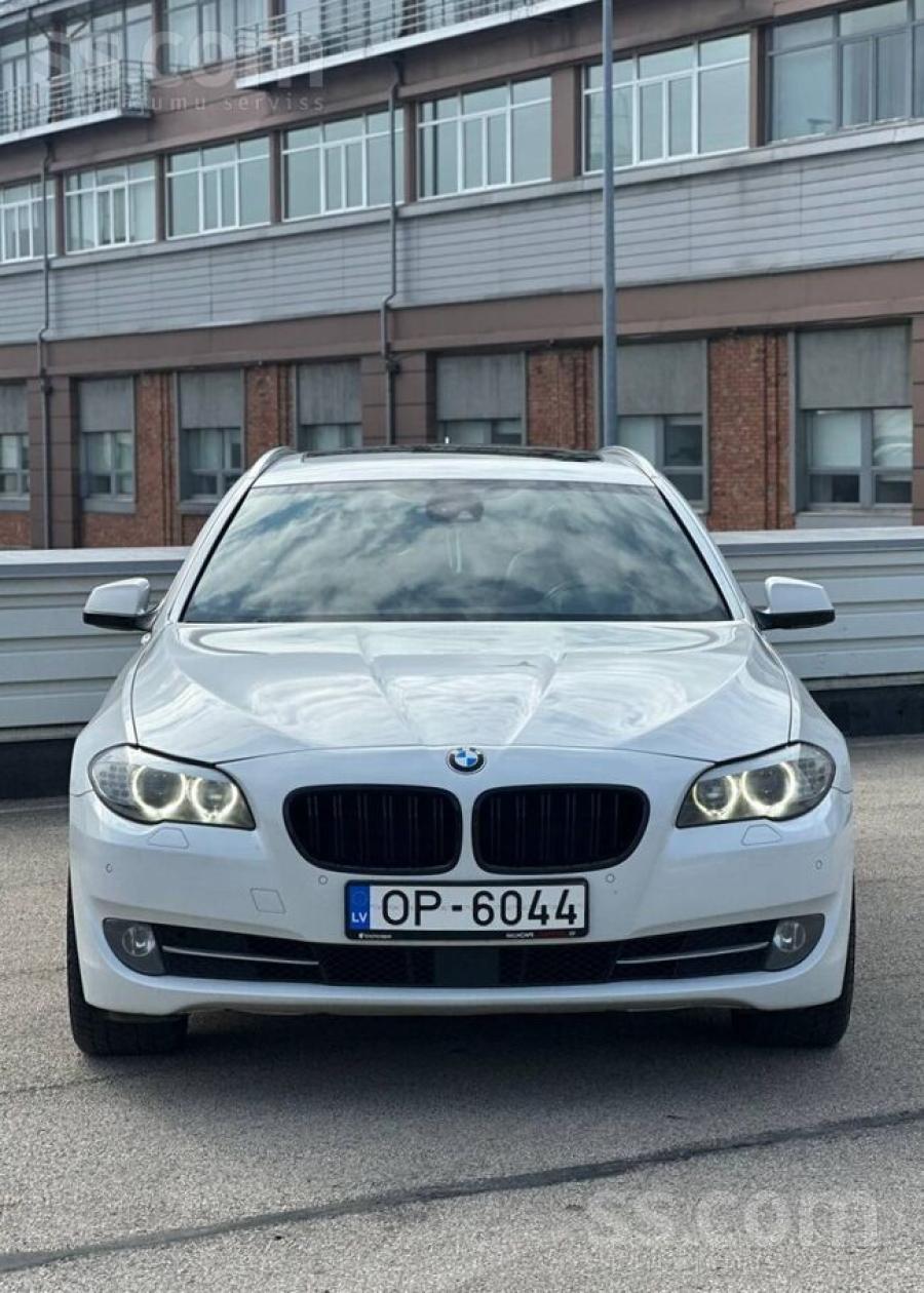 White BMW 535 2010 in Riga, with an engine capacity of 3.00 L and mileage of 279 thousand km for 8399 €, photo 1 on AUTOMOTO.COM.LV