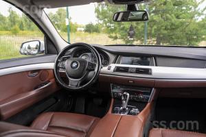 White BMW 535 2010 in Riga, with an engine capacity of 3.00 L and mileage of 241 thousand km for 8990 €, photo 13 on AUTOMOTO.COM.LV