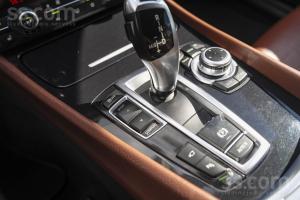 White BMW 535 2010 in Riga, with an engine capacity of 3.00 L and mileage of 241 thousand km for 8990 €, photo 24 on AUTOMOTO.COM.LV