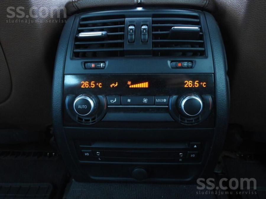 Balts BMW 535 2011 Rīga, ar dzinēja tilpumu 3.00 L un nobraukumu 377 tūkst. km par 8150 €, foto 18 vietnē AUTOMOTO.COM.LV
