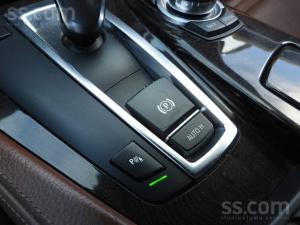 Balts BMW 535 2011 Rīga, ar dzinēja tilpumu 3.00 L un nobraukumu 377 tūkst. km par 8150 €, foto 23 vietnē AUTOMOTO.COM.LV