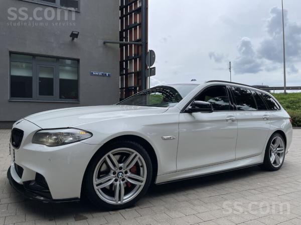 Balts BMW 535 2011 Daugavpils, ar dzinēja tilpumu 3.00 L un nobraukumu 296 tūkst. km par 13000 €, foto 5 vietnē AUTOMOTO.COM.LV