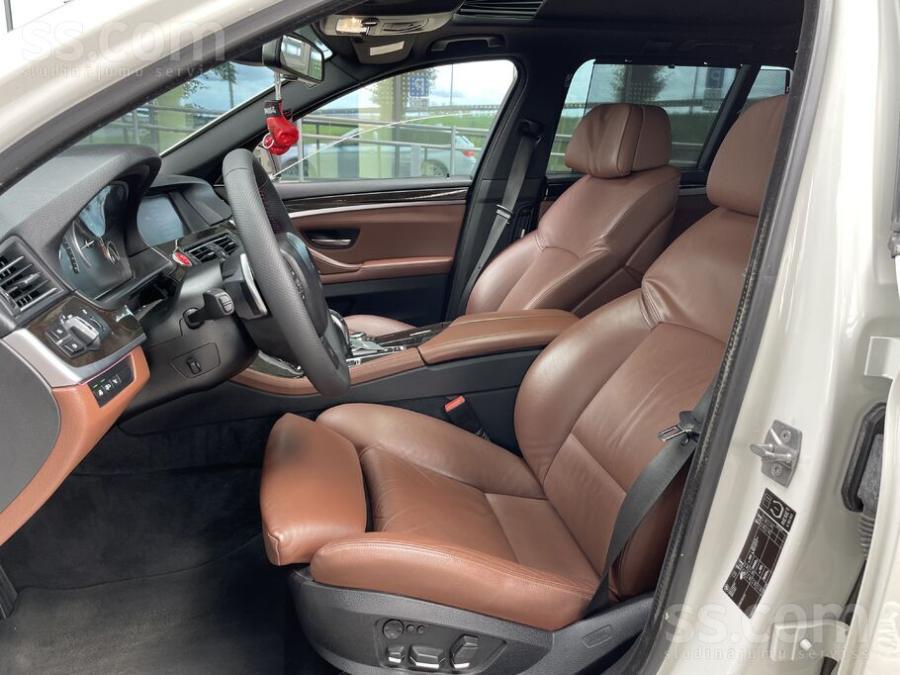 White BMW 535 2011 in Daugavpils, with an engine capacity of 3.00 L and mileage of 296 thousand km for 13000 €, photo 22 on AUTOMOTO.COM.LV