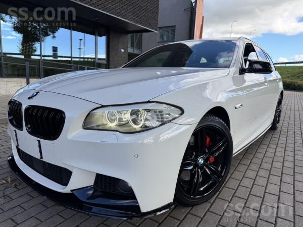 BMW 535 2011 in Daugavpils on AUTOMOTO.COM.LV White BMW 535 2011 in Daugavpils, with an engine capacity of 3.00 L and mileage of 298 thousand km for 12500 €, photo 10 on AUTOMOTO.COM.LV