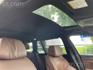 White BMW 535 2011 in Daugavpils, with an engine capacity of 3.00 L and mileage of 298 thousand km for 12500 €, photo 23 on AUTOMOTO.COM.LV