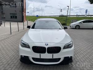 White BMW 535 2011 in Daugavpils, with an engine capacity of 3.00 L and mileage of 298 thousand km for 12500 €, photo 25 on AUTOMOTO.COM.LV
