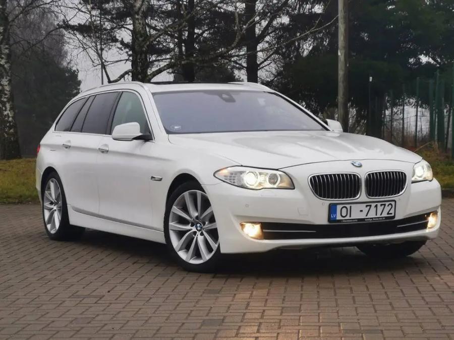 Balts BMW 535 2012 Kuldīga, ar dzinēja tilpumu 3.00 L un nobraukumu 279 tūkst. km par 10900 €, foto 4 vietnē AUTOMOTO.COM.LV