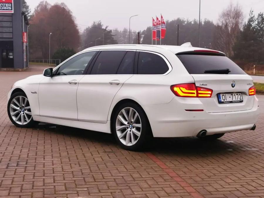 Balts BMW 535 2012 Kuldīga, ar dzinēja tilpumu 3.00 L un nobraukumu 279 tūkst. km par 10900 €, foto 5 vietnē AUTOMOTO.COM.LV