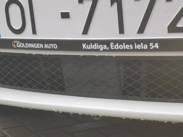 Белый БМВ 535 2012 в Кулдига, объемом двигателя 3.00 л и пробегом 279 тыс. км за 10900 €, фото 5 на AUTOMOTO.COM.LV