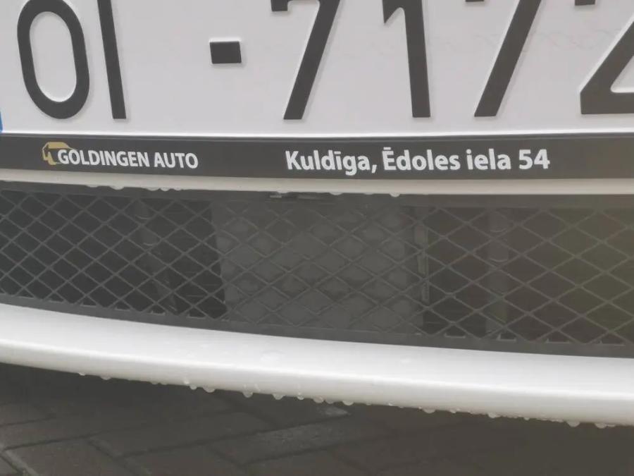 Balts BMW 535 2012 Kuldīga, ar dzinēja tilpumu 3.00 L un nobraukumu 279 tūkst. km par 10900 €, foto 6 vietnē AUTOMOTO.COM.LV