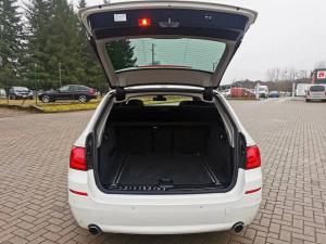 Balts BMW 535 2012 Kuldīga, ar dzinēja tilpumu 3.00 L un nobraukumu 279 tūkst. km par 10900 €, foto 8 vietnē AUTOMOTO.COM.LV