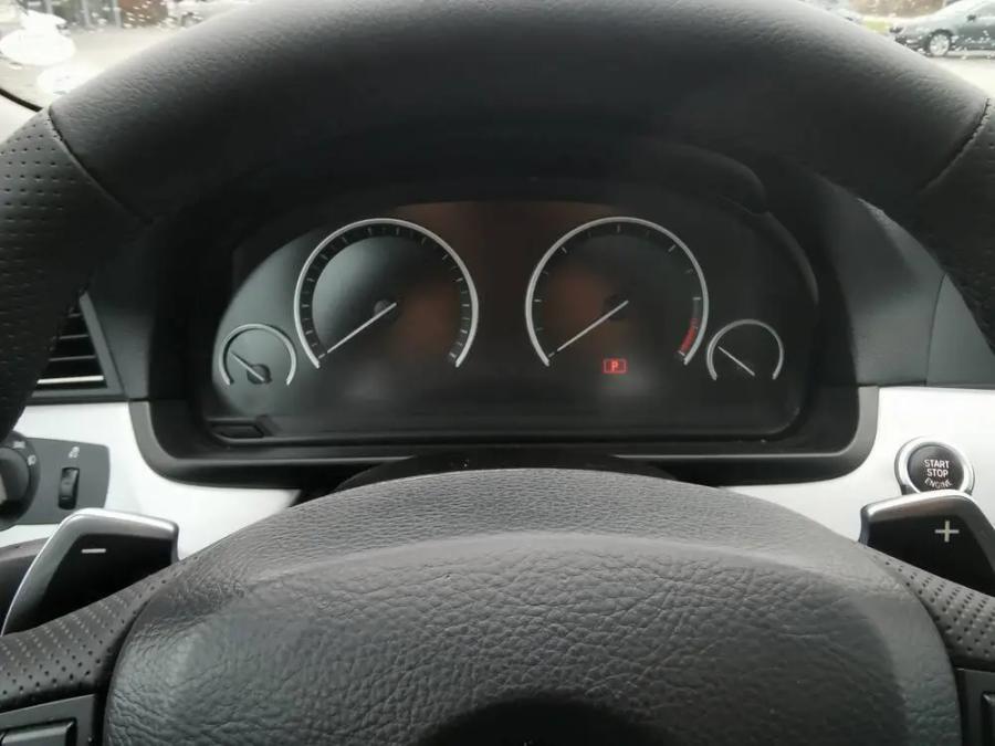 Balts BMW 535 2012 Kuldīga, ar dzinēja tilpumu 3.00 L un nobraukumu 279 tūkst. km par 10900 €, foto 29 vietnē AUTOMOTO.COM.LV