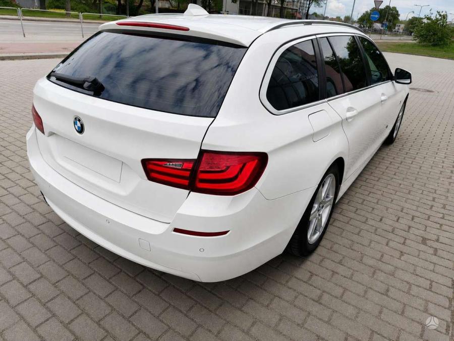 White BMW 535 2012 in Klaipeda, with an engine capacity of 3.00 L and mileage of 340 thousand km for 5999 €, photo 5 on AUTOMOTO.COM.LV