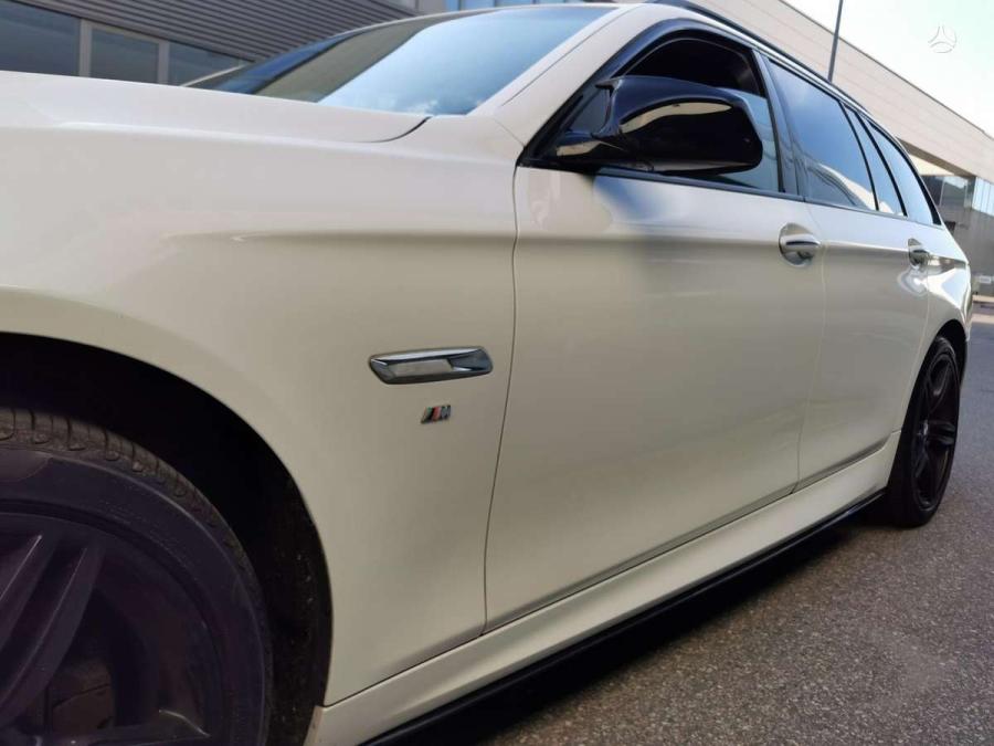 Balts BMW 535 2013 Viļņa, ar dzinēja tilpumu 2.99 L un nobraukumu 294 tūkst. km par 8450 €, foto 13 vietnē AUTOMOTO.COM.LV