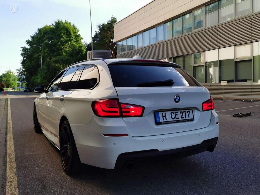 Balts BMW 535 2013 Viļņa, ar dzinēja tilpumu 2.99 L un nobraukumu 294 tūkst. km par 8450 €, foto 15 vietnē AUTOMOTO.COM.LV