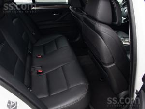 Balts BMW 535 2014 Rīga, ar dzinēja tilpumu 3.00 L un nobraukumu 240 tūkst. km par 13450 €, foto 12 vietnē AUTOMOTO.COM.LV