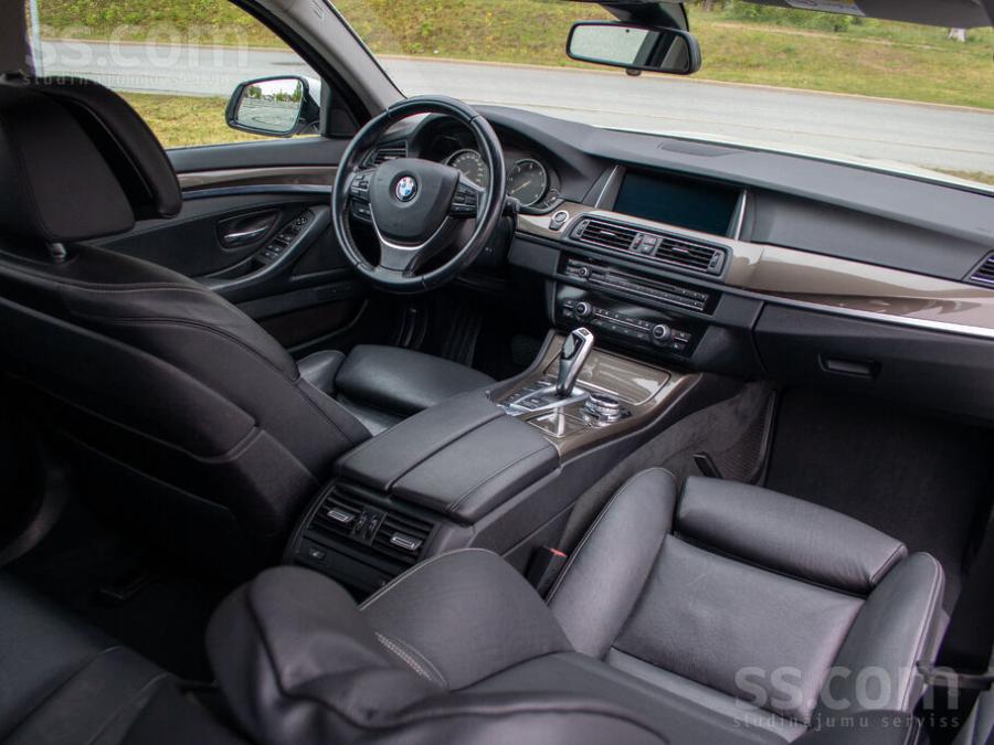 Balts BMW 535 2014 Rīga, ar dzinēja tilpumu 3.00 L un nobraukumu 240 tūkst. km par 13450 €, foto 15 vietnē AUTOMOTO.COM.LV