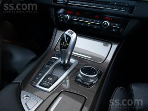 Balts BMW 535 2014 Rīga, ar dzinēja tilpumu 3.00 L un nobraukumu 240 tūkst. km par 13450 €, foto 23 vietnē AUTOMOTO.COM.LV