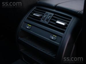 Balts BMW 535 2014 Rīga, ar dzinēja tilpumu 3.00 L un nobraukumu 240 tūkst. km par 13450 €, foto 26 vietnē AUTOMOTO.COM.LV