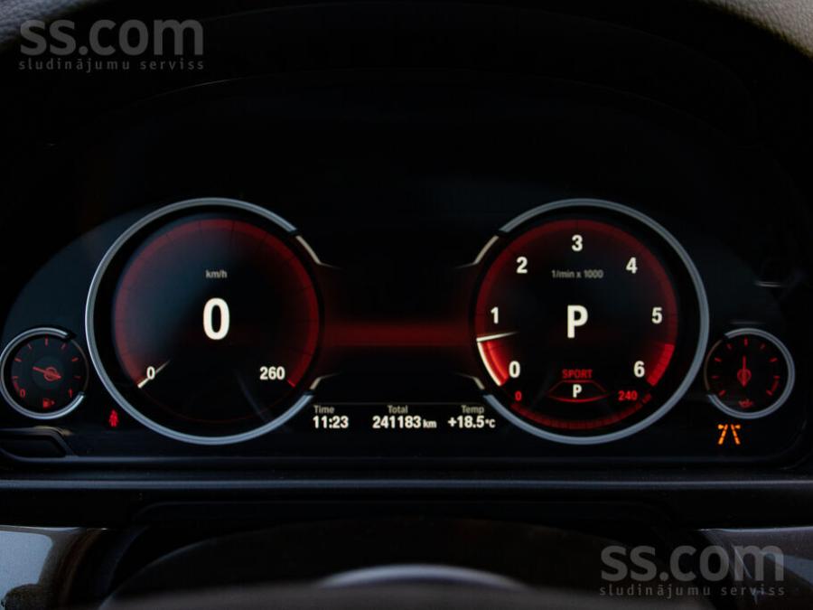 Balts BMW 535 2014 Rīga, ar dzinēja tilpumu 3.00 L un nobraukumu 240 tūkst. km par 13450 €, foto 29 vietnē AUTOMOTO.COM.LV
