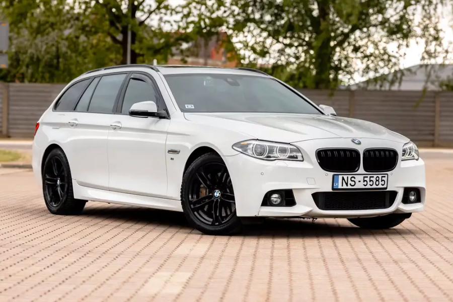 Balts BMW 535 2014 Jelgava, ar dzinēja tilpumu 3.00 L un nobraukumu 289 tūkst. km par 14900 €, foto 3 vietnē AUTOMOTO.COM.LV
