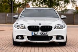Balts BMW 535 2014 Jelgava, ar dzinēja tilpumu 3.00 L un nobraukumu 289 tūkst. km par 14900 €, foto 4 vietnē AUTOMOTO.COM.LV