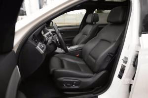 Balts BMW 535 2014 Jelgava, ar dzinēja tilpumu 3.00 L un nobraukumu 289 tūkst. km par 14900 €, foto 13 vietnē AUTOMOTO.COM.LV