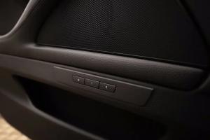 Balts BMW 535 2014 Jelgava, ar dzinēja tilpumu 3.00 L un nobraukumu 289 tūkst. km par 14900 €, foto 15 vietnē AUTOMOTO.COM.LV