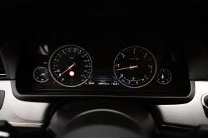Balts BMW 535 2014 Jelgava, ar dzinēja tilpumu 3.00 L un nobraukumu 289 tūkst. km par 14900 €, foto 24 vietnē AUTOMOTO.COM.LV