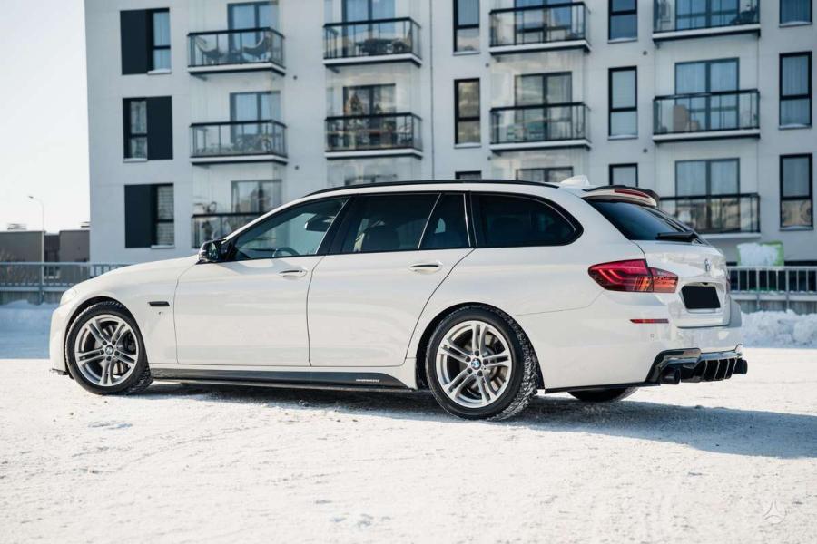 Balts BMW 535 2015 Viļņa, ar dzinēja tilpumu 3.00 L un nobraukumu 323 tūkst. km par 14700 €, foto 7 vietnē AUTOMOTO.COM.LV