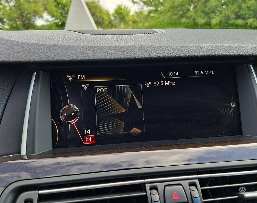 White BMW 535 2015 in Kretinga, with an engine capacity of 2.99 L and mileage of 242 thousand km for 14299 €, photo 26 on AUTOMOTO.COM.LV