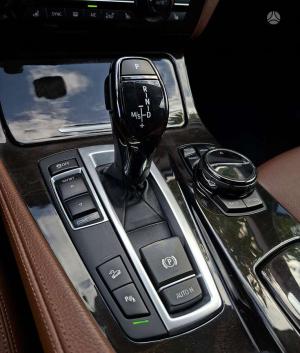 White BMW 535 2015 in Kretinga, with an engine capacity of 2.99 L and mileage of 242 thousand km for 14299 €, photo 36 on AUTOMOTO.COM.LV