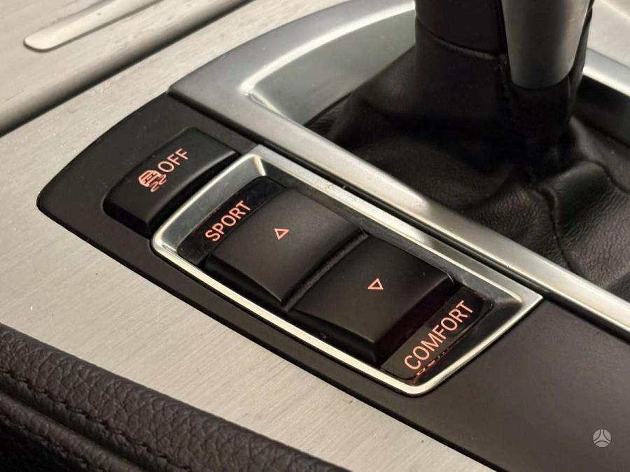 White BMW 535 2017 in Marijampole, with an engine capacity of 2.99 L and mileage of 288 thousand km for 14450 €, photo 18 on AUTOMOTO.COM.LV